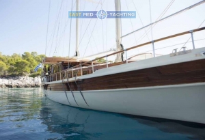 ERATO Charter - East Med Yachting - Based in Athens